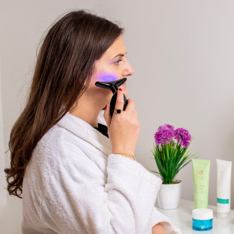 StylPro - Fabulous Firmer Neck and Face Smoother - Beautybox.is